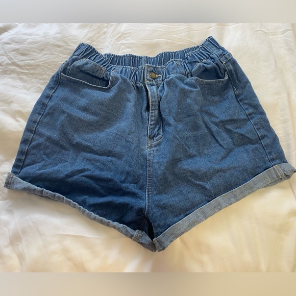 SHEIN | Shorts | High Wasted Shorts With Elastic Waste | Poshmark